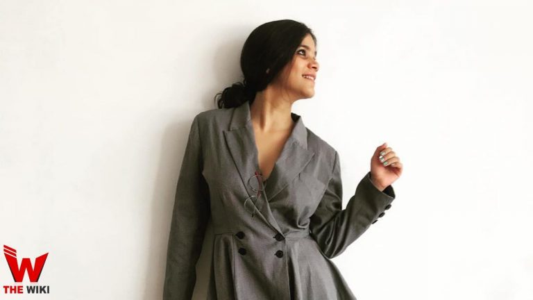 Srishti Shrivastava (Actress) Height, Weight, Age, Affairs, Biography ...