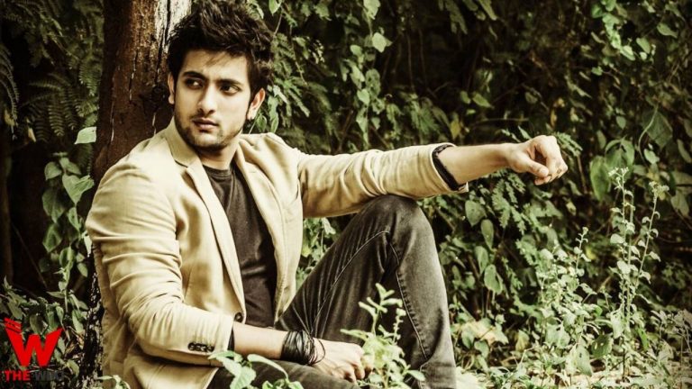 Fahmaan Khan (Actor) Height, Weight, Age, Affairs, Biography & More