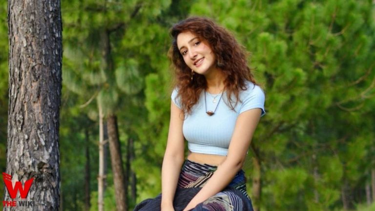 Shivya Pathania (Actress) Height, Weight, Age, Affairs, Biography & More