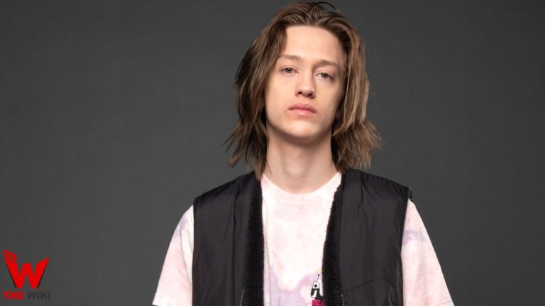 Percy Hynes White (Actor) Height, Weight, Age, Affairs, Biography & More