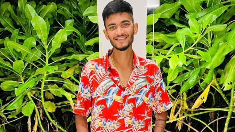 Anurag Dwivedi (Cricket Analyst) Wiki, Age, Girlfriend, Net Worth ...