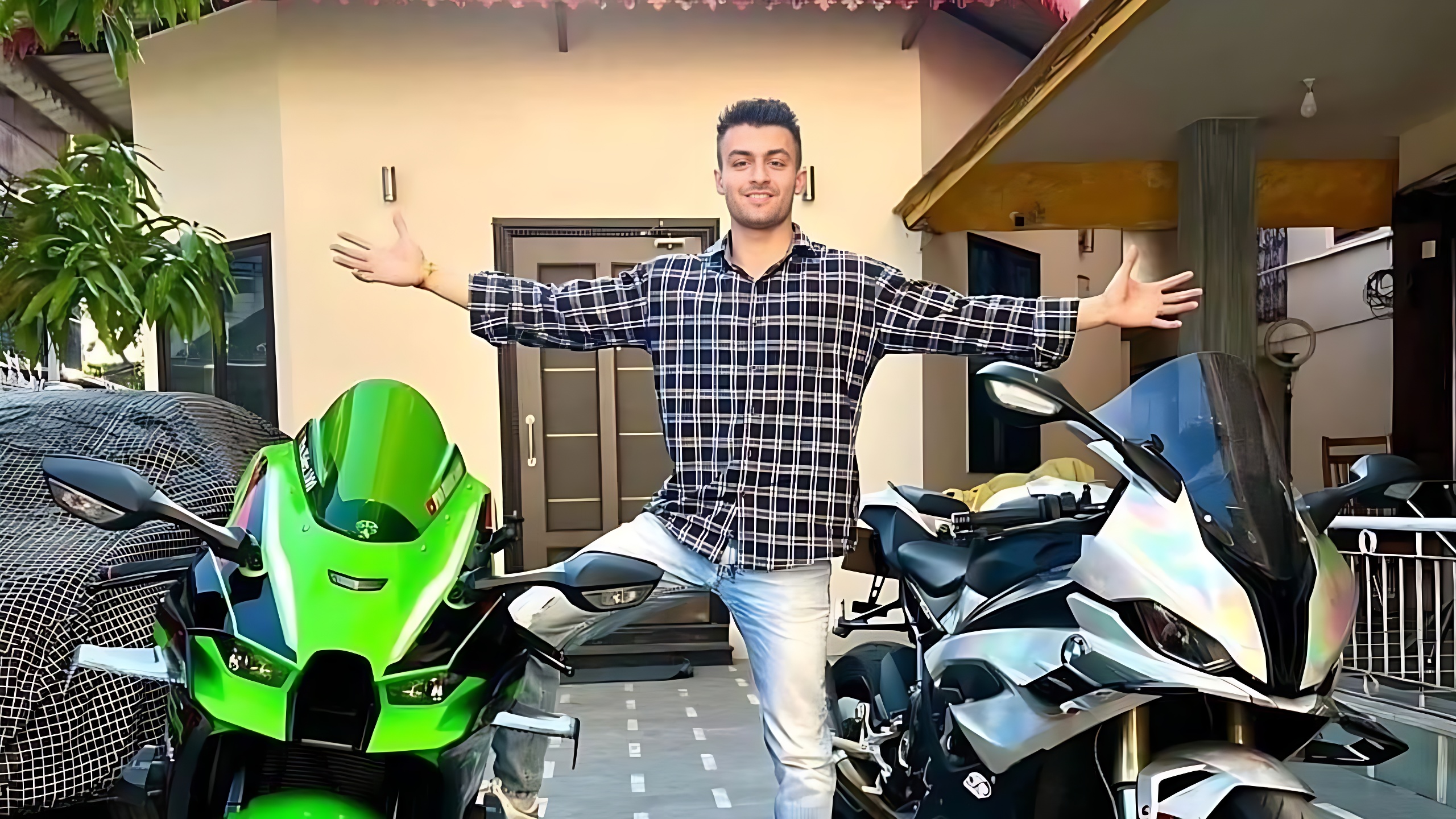 Agastya Chauhan PRO RIDER 1000 Wiki Age Death Wife Family And More Agastya Chauhan PRO RIDER 1000 Wiki Age Death Wife Family And More