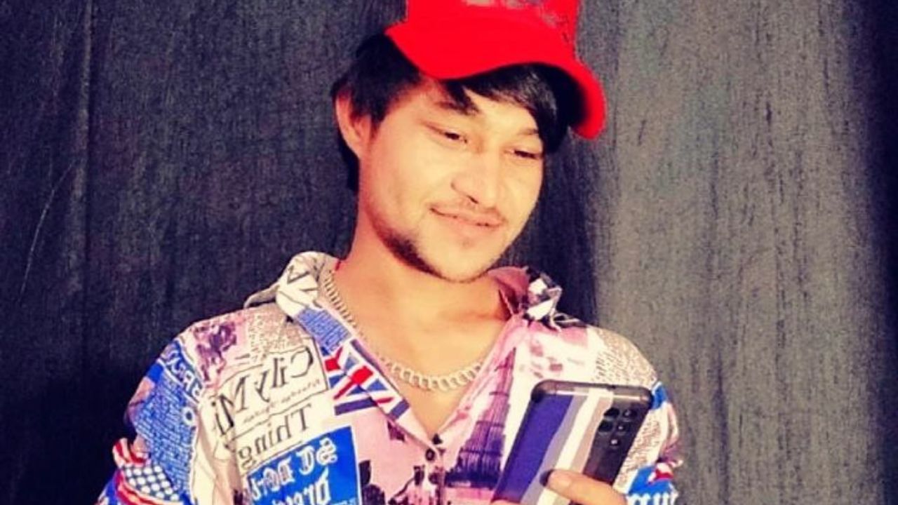 Babul Bihari (Bhojpuri Singer) Wiki, Age, Biography, Controversy News ...