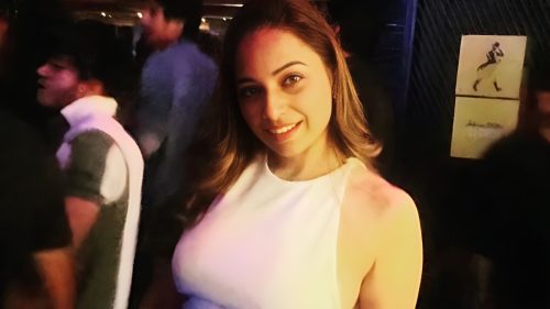 Jasveen Kaur (Actress) Wiki, Age, Biography, Boyfriend, Family and More