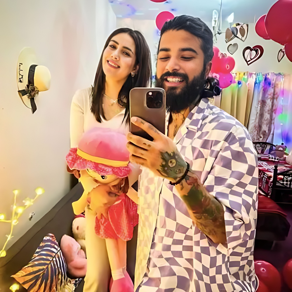 Anurag Dobhal (UK07 Rider) Age, Wiki, Family, Biography, Wife & More