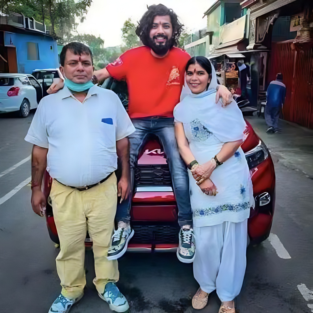 Anurag Dobhal (UK07 Rider) Age, Wiki, Family, Biography, Wife & More